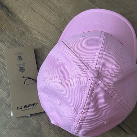 Burberry | Accessories | Burberryauthentic Nwt Pink Logo Baseball ...